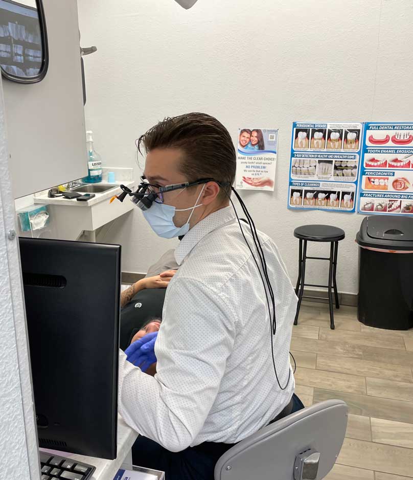 Meet The Team! - The Dentist El Paso